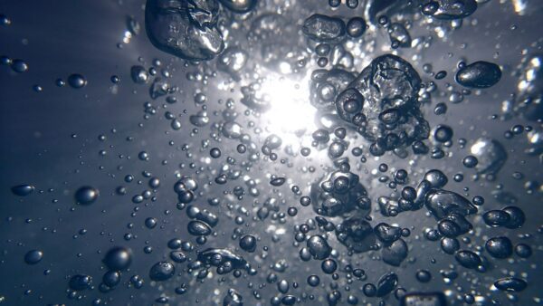 Ultra-pure Water and Its Crucial Role in Semiconductor Manufacturing ...