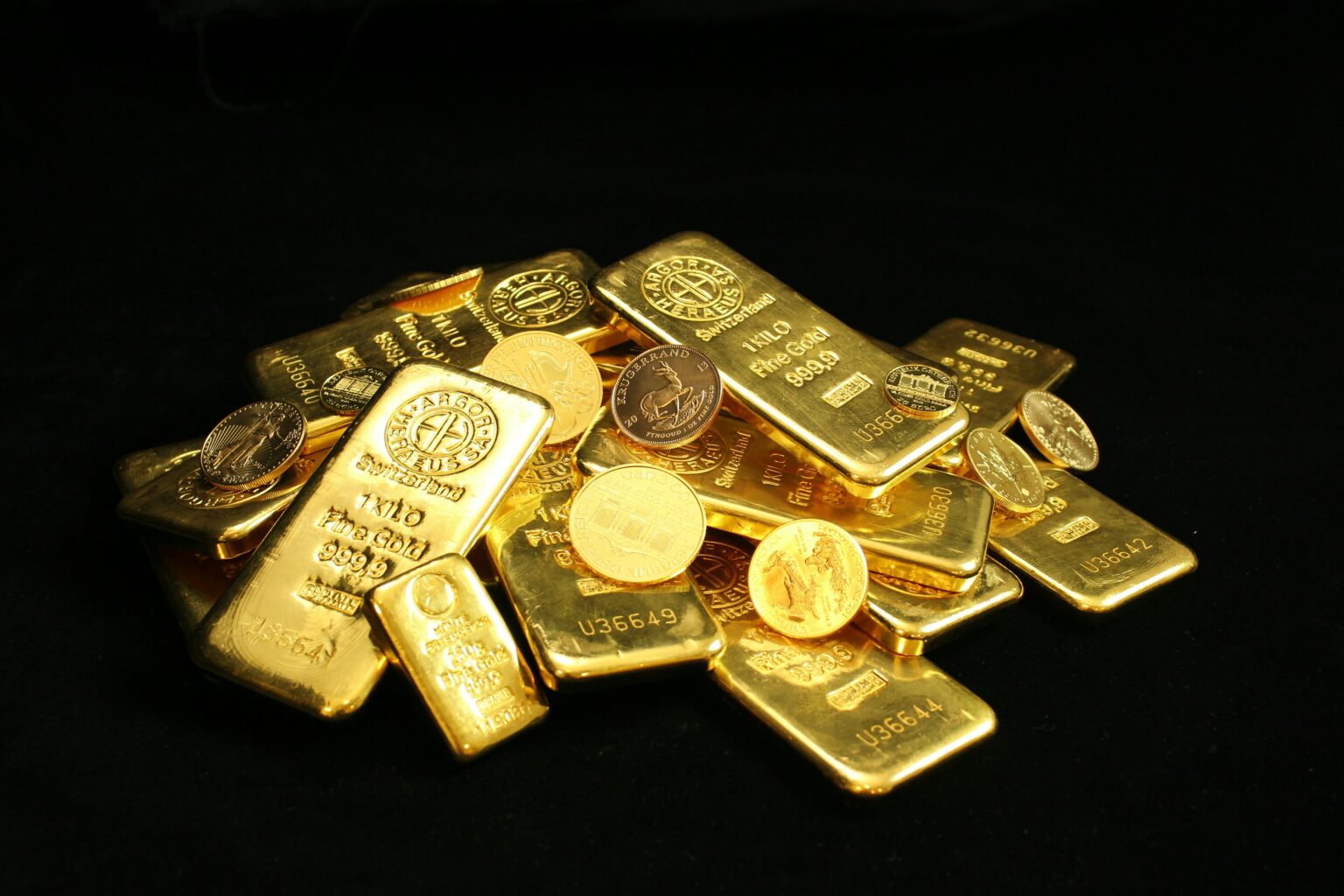 Understanding pH Control in Gold Processing: The Role of pH Sensors ...